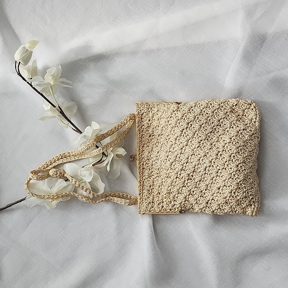 Vintage ADG | Bags | Vintage Adg Cream Crochet Shoulder Bag 45 | Poshmark